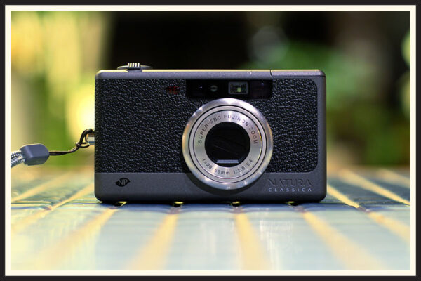 Best Point and Shoot Film Cameras - Comparing the 25 Most Popular Models.